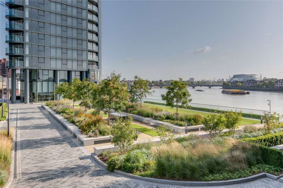 Chelsea Waterfront, Waterfront Drive, London, SW10 0BF | New homes for ...