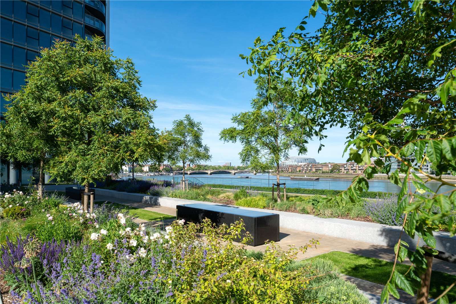 Chelsea Waterfront, Tower West, One Waterfront Drive, London, SW10 0AA ...