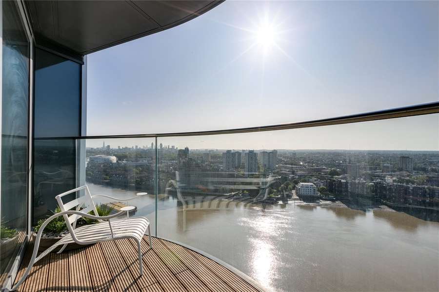 Chelsea Waterfront, Tower West, One Waterfront Drive, London, SW10 0AA ...