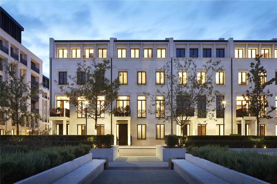 4 Mulberry Square, Chelsea Barracks, London, SW1W 8BQ | New homes for ...