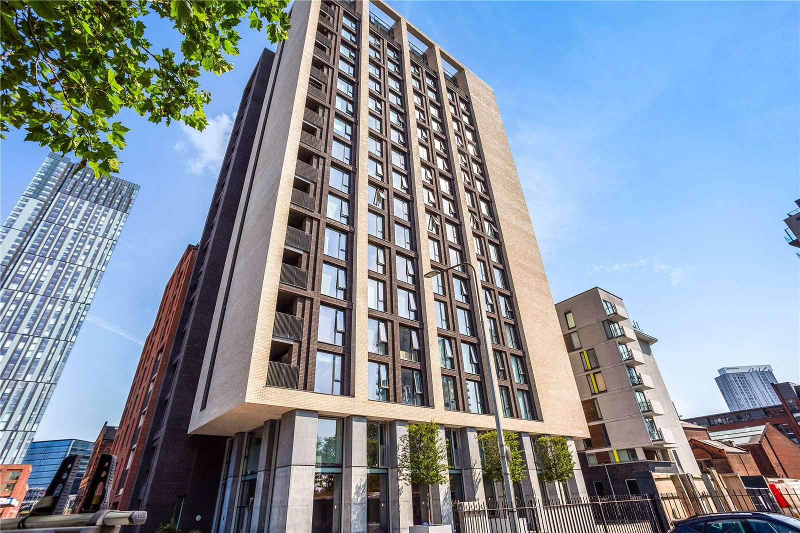 Queen Street, Salford, Greater Manchester, M3 7GW | Property to rent ...