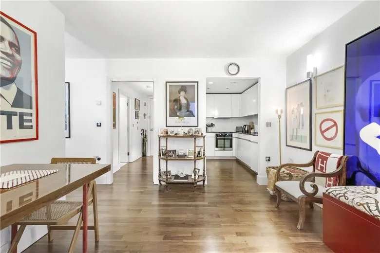 Weymouth Street, London, W1W 5BX | Property to rent | Savills