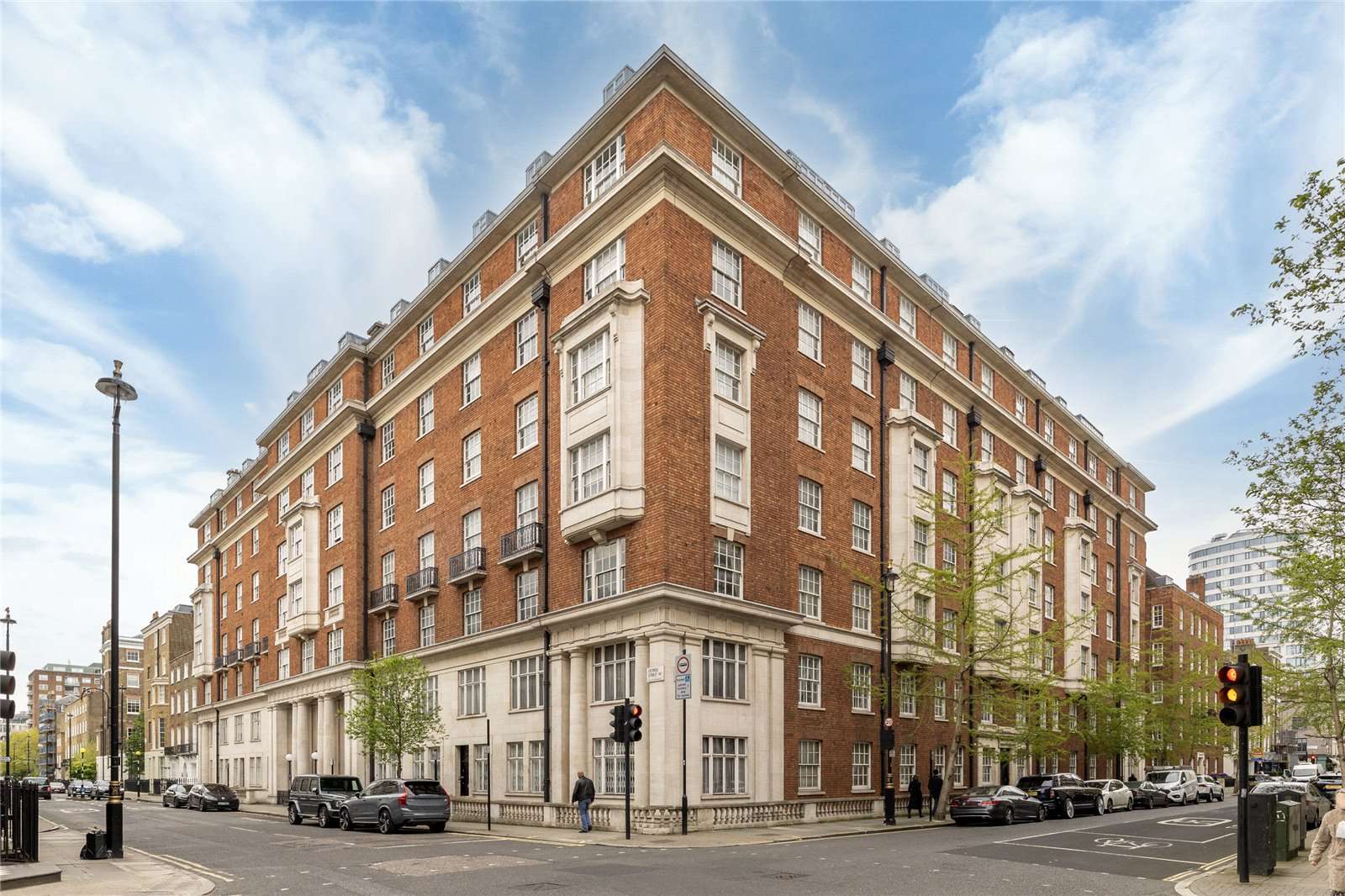 Flats for sale in Marylebone, London | Savills