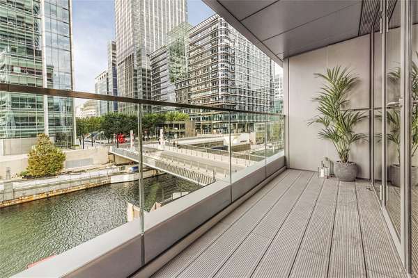 Savills | Properties to rent in London Waterfront, England