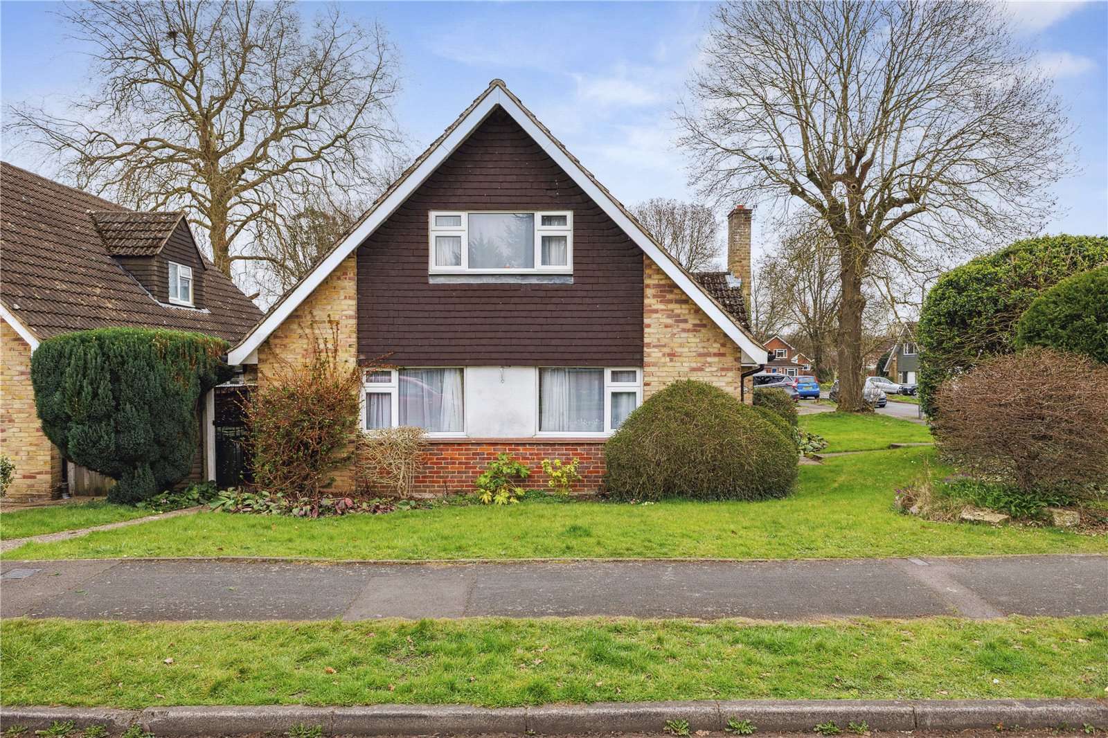 Houses for sale in Great Kingshill, Buckinghamshire | Savills
