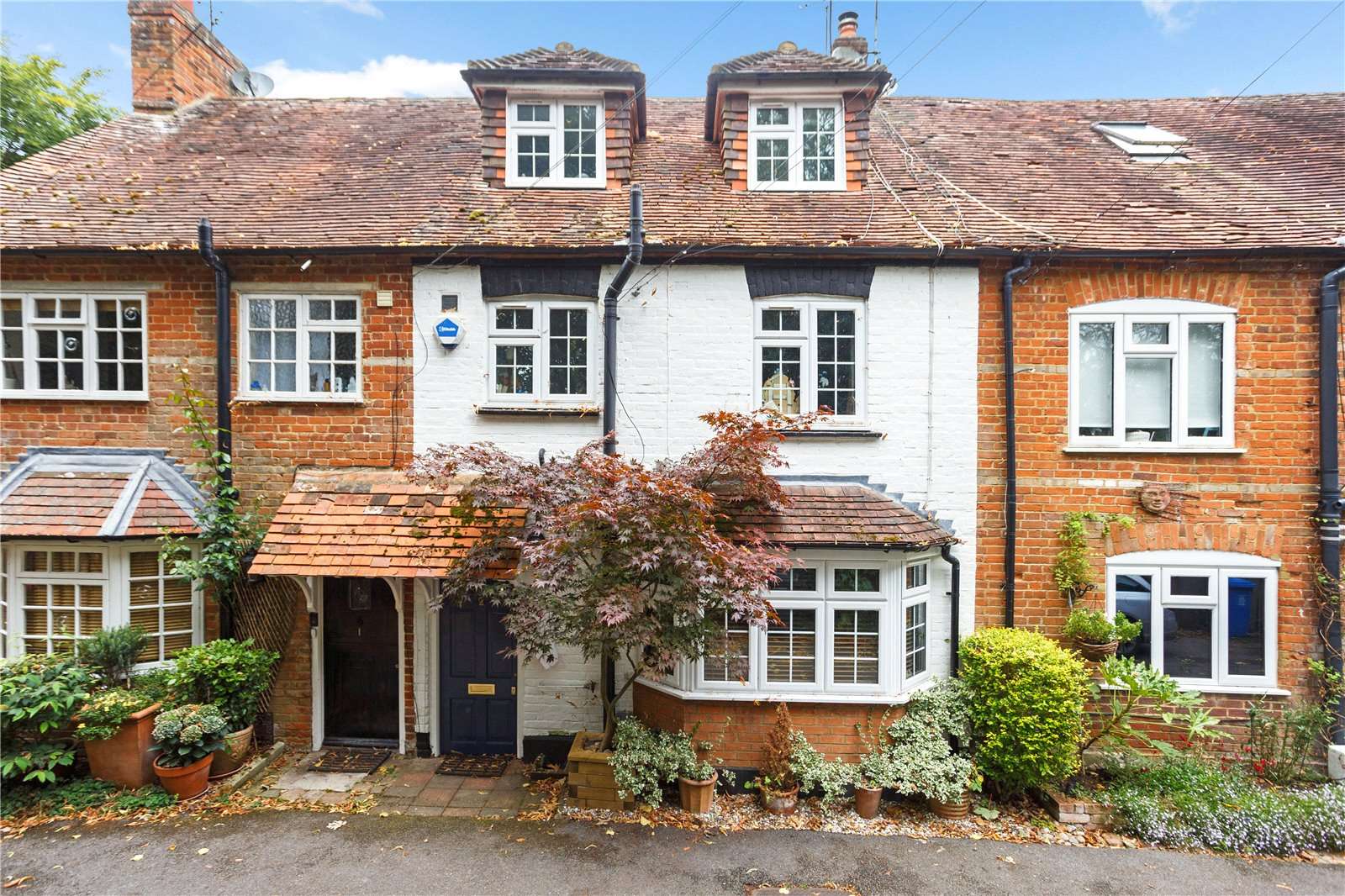 Stable Cottages, Temple Lane, Temple, Marlow, SL7 1SA | Property for ...