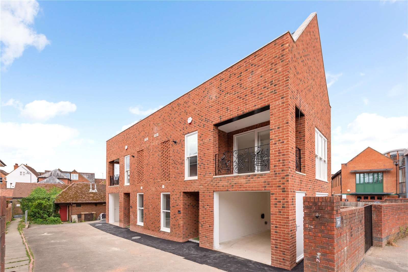 Bumble Bee Court, Liston Road, Marlow, SL7 1EX | New Homes & New Builds ...