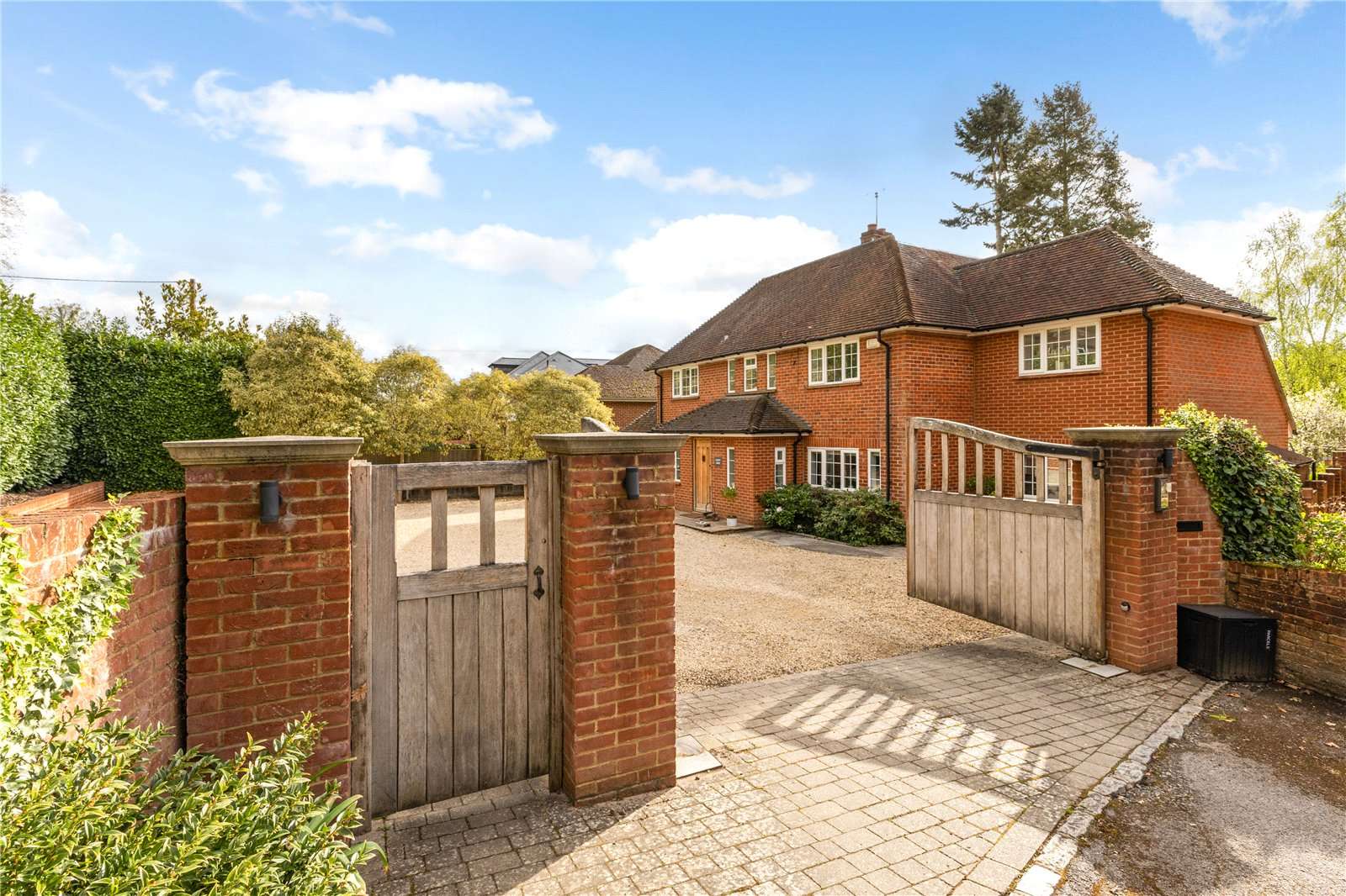 Henley Road, Marlow, Buckinghamshire, SL7 2BZ | Property for sale | Savills