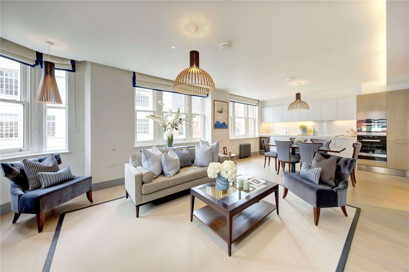 Southampton Street, London, WC2E 7HE | Property to rent | Savills