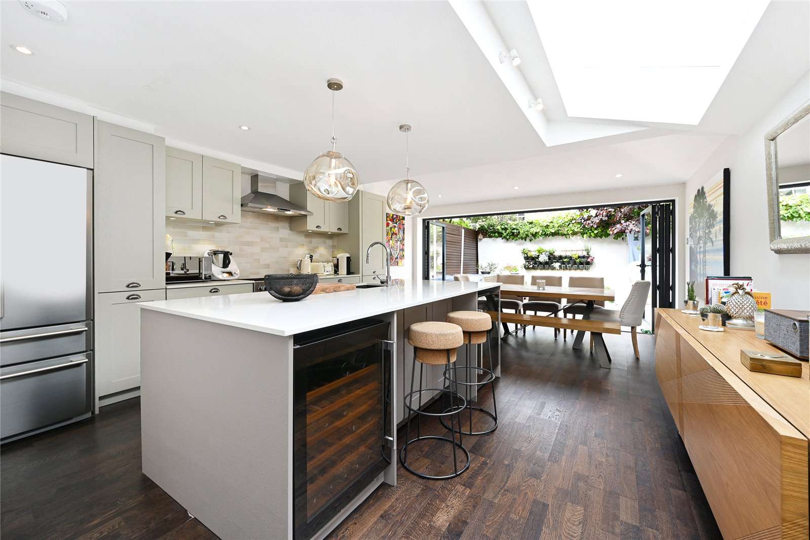 Bennerley Road, London, SW11 6DT | Property to rent | Savills