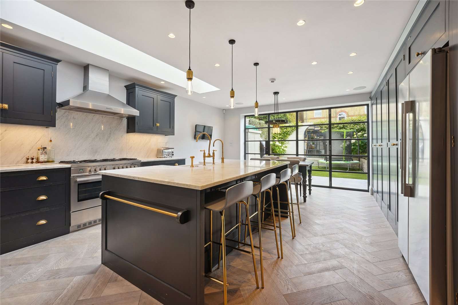 Manchuria Road, London, SW11 6AE | Property to rent | Savills