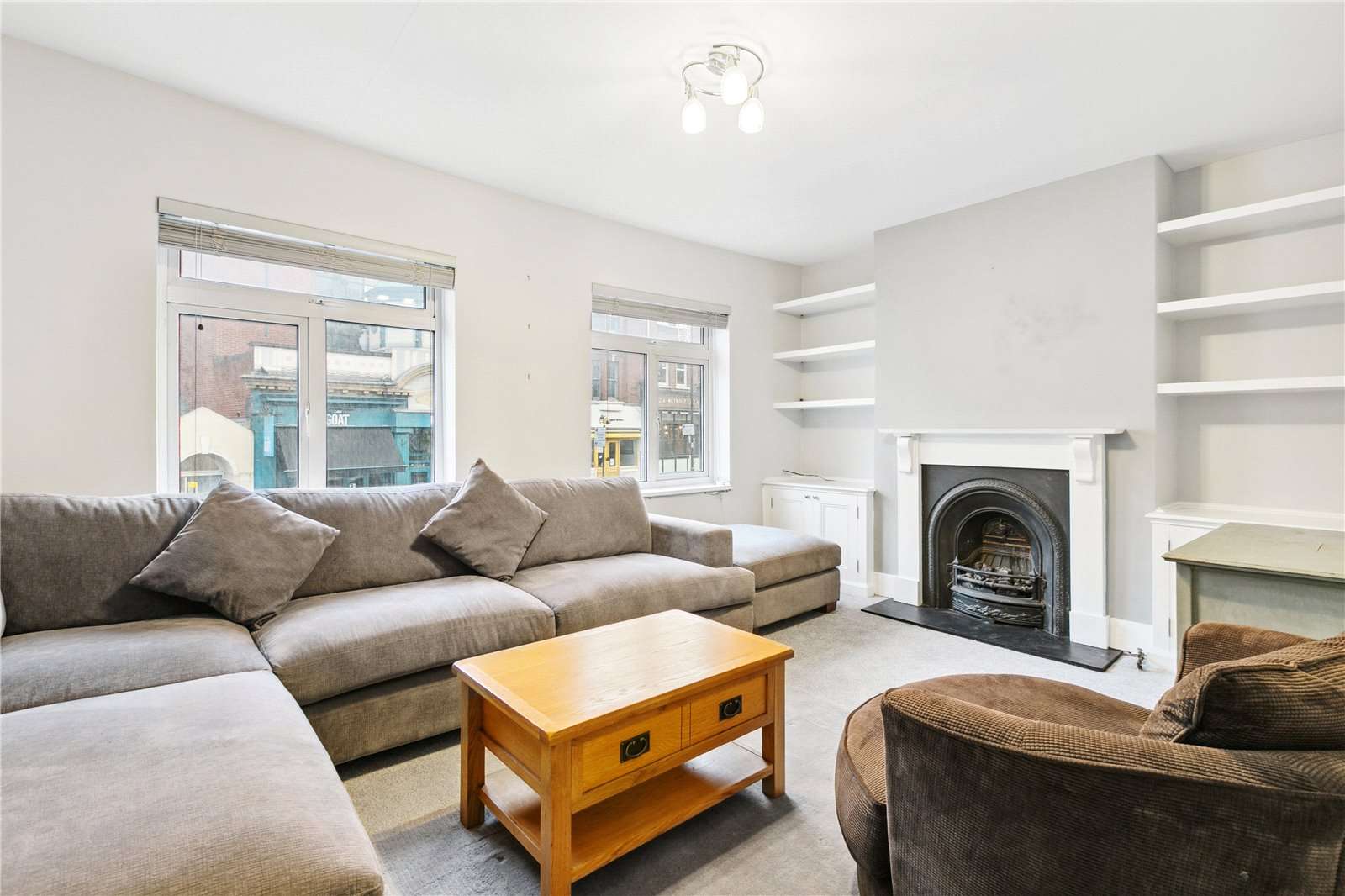 Battersea Rise, London, SW11 1HN | Własność na wynajem | Savills