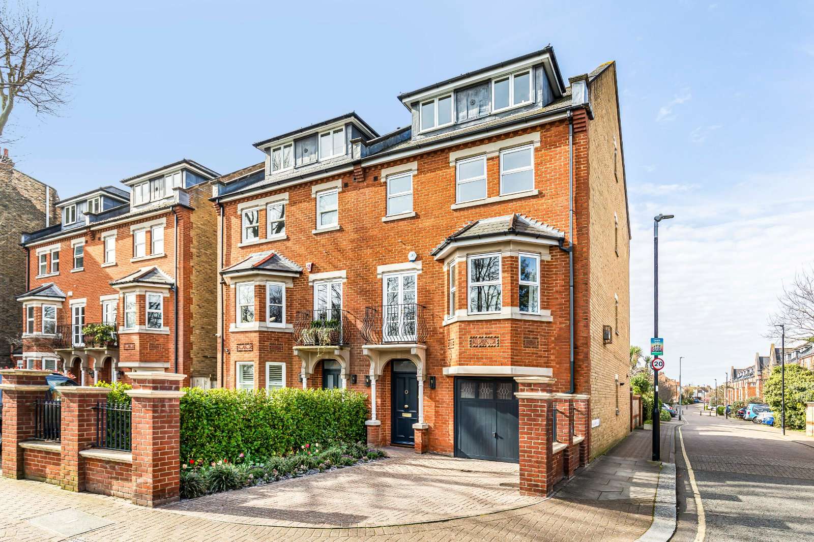 Clapham Common West Side, London, SW4 9AN | Property for sale | Savills