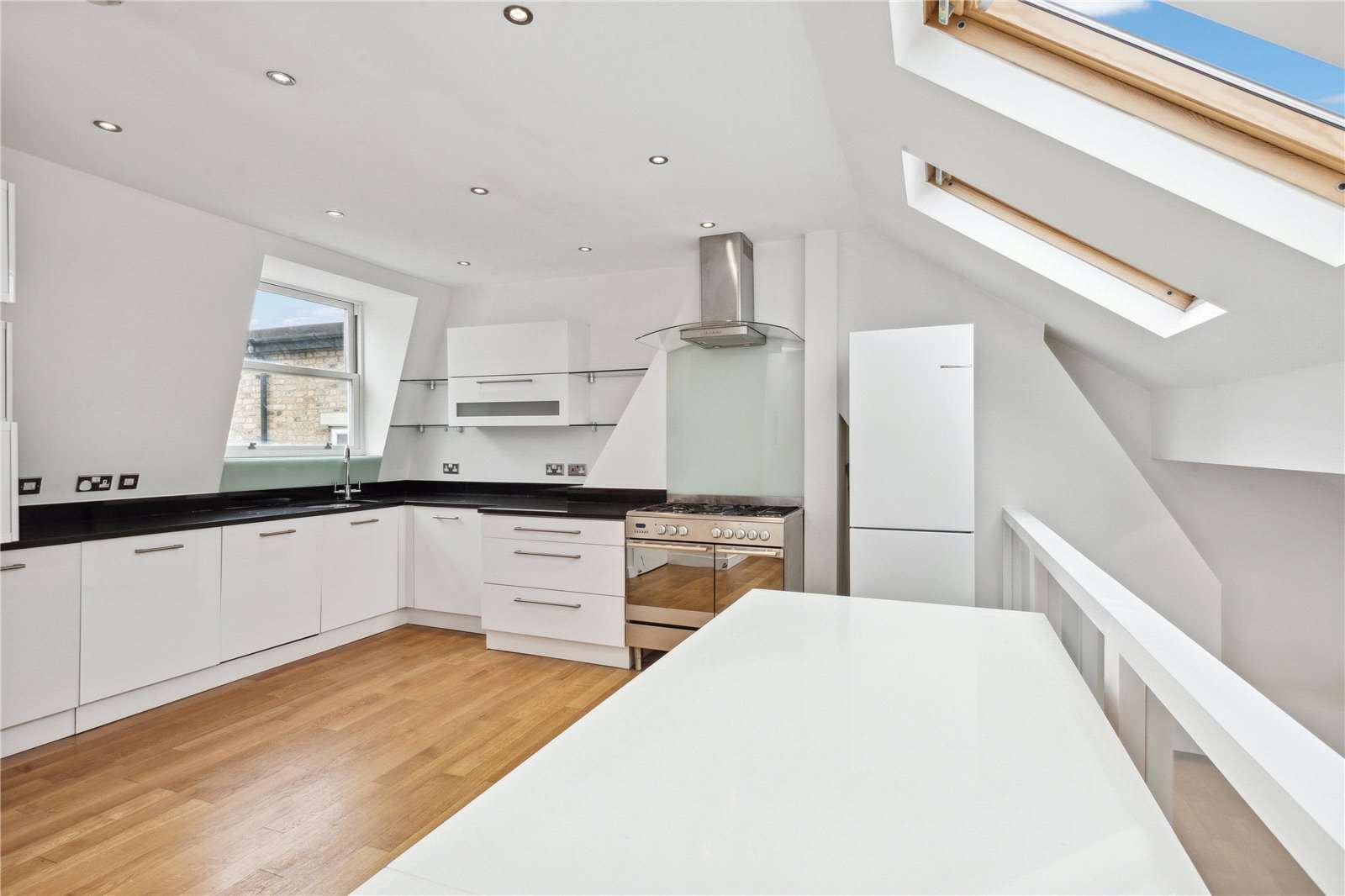 Gayville Road, London, SW11 6JW | Property for sale | Savills