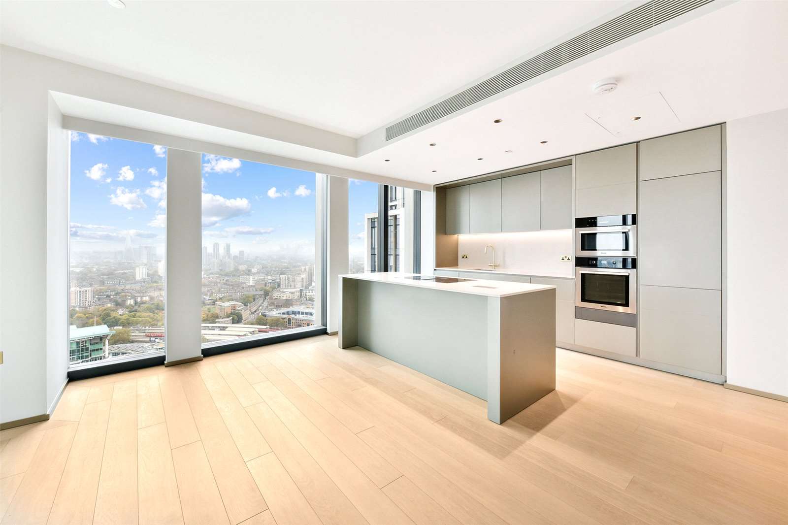 Nine Elms Lane, London, SW8 5HR | New Homes & New Builds to rent | Savills