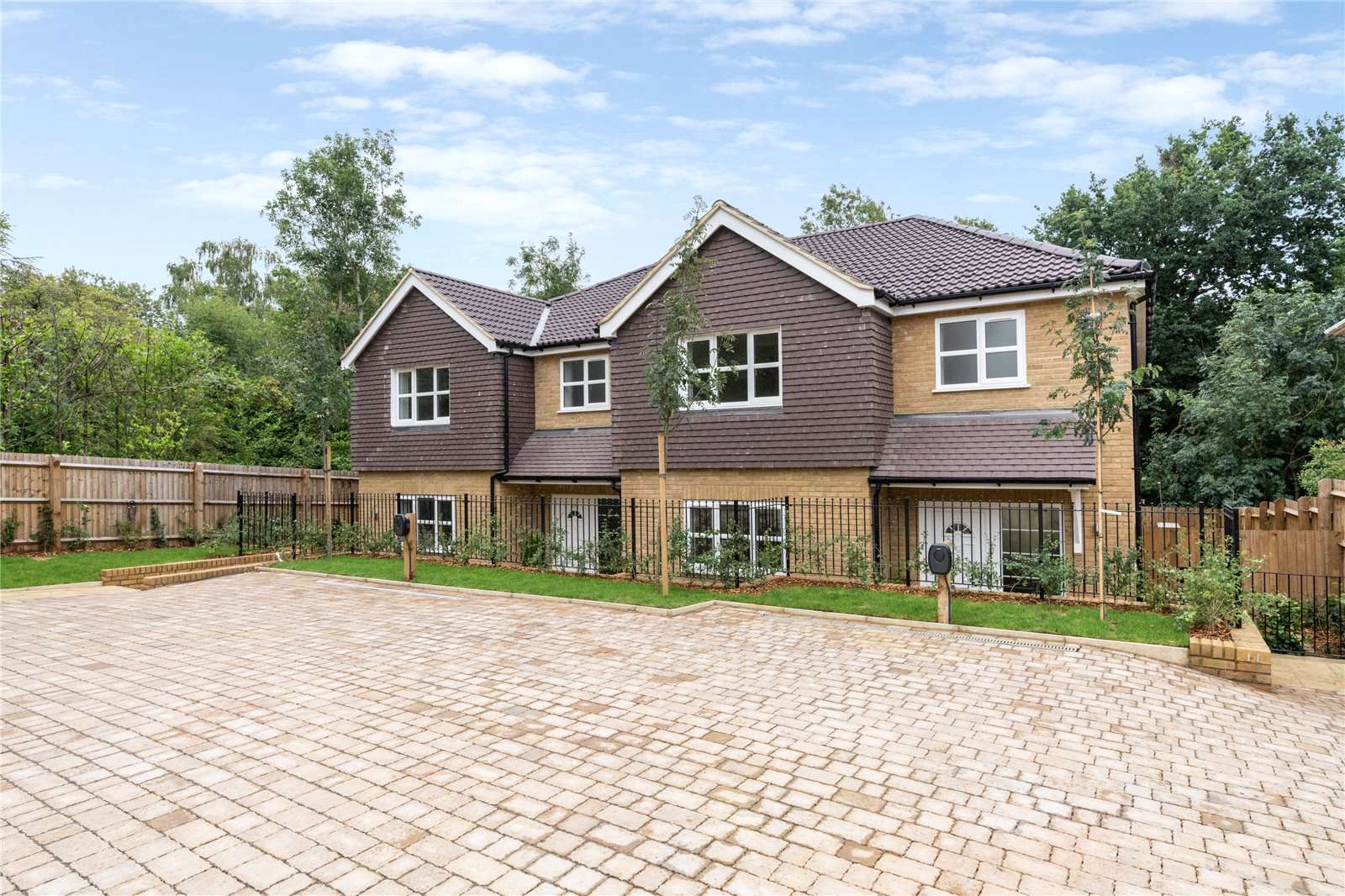 House For Sale Northwood Savills at Lachlan Ricardo blog