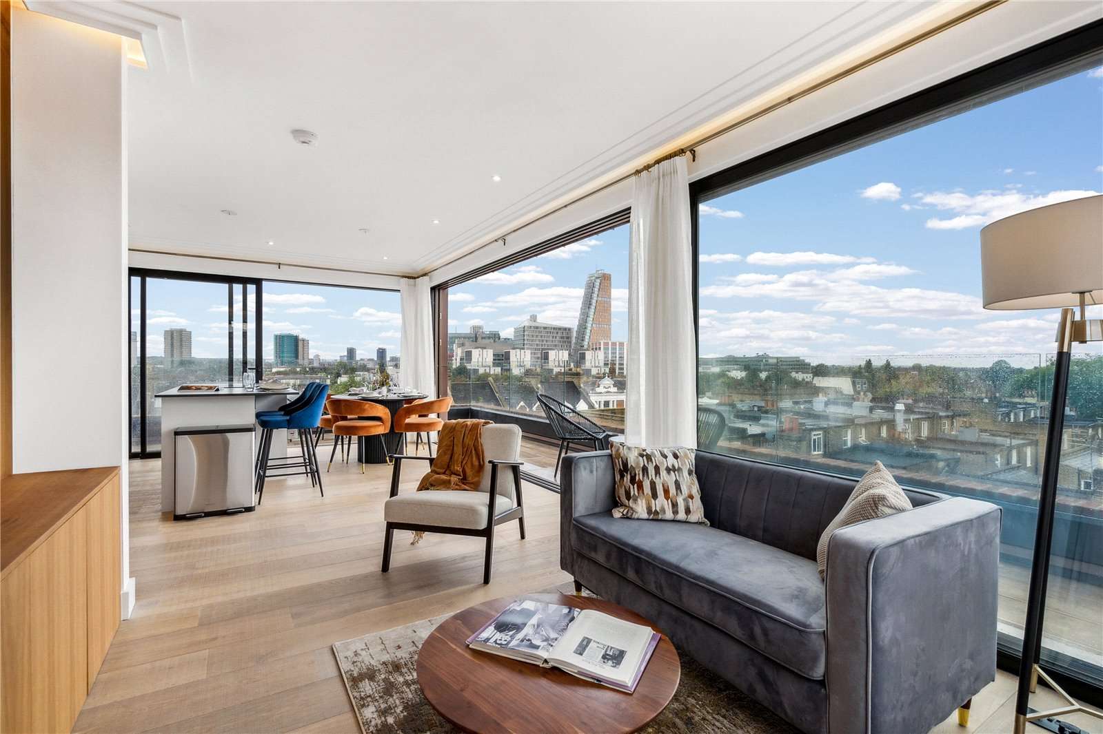 Coronation Court, Brewster Gardens, W10 6AL | บ้านใหม่เช่า | Savills