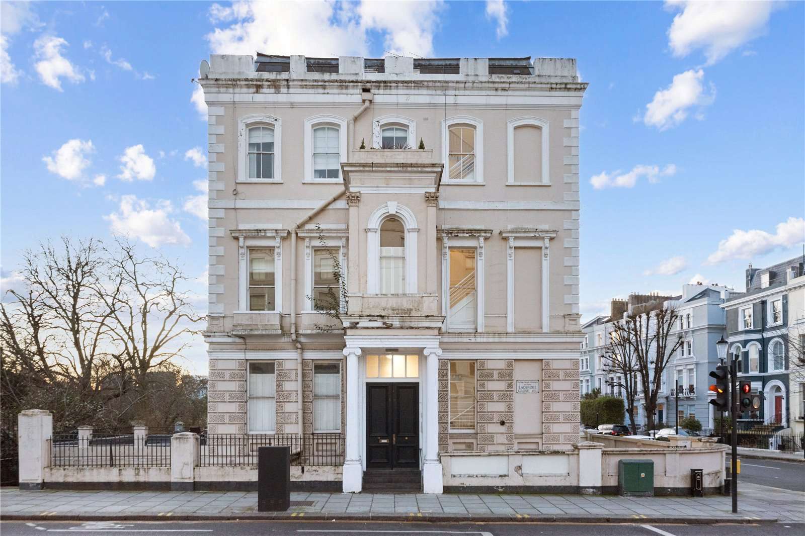 Ladbroke Grove, London, W11 2HB | Property for sale | Savills