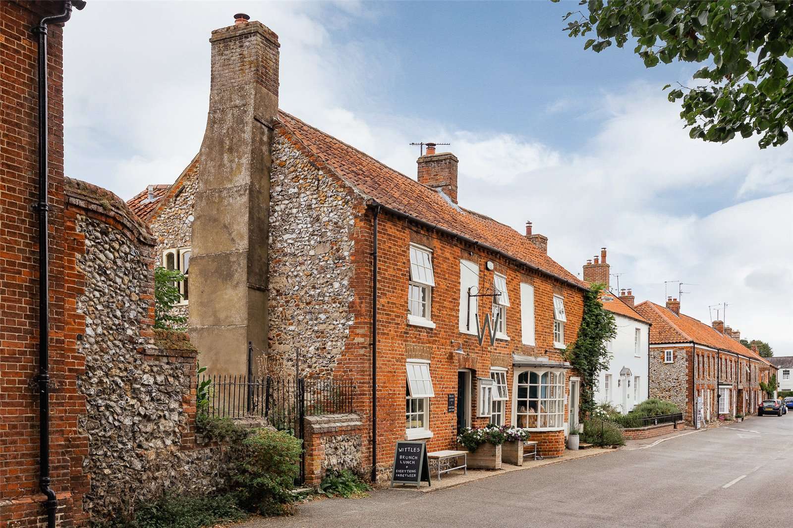 สาม bedroom house รอขายใน Swaffham, Norfolk, อังกฤษ | Savills
