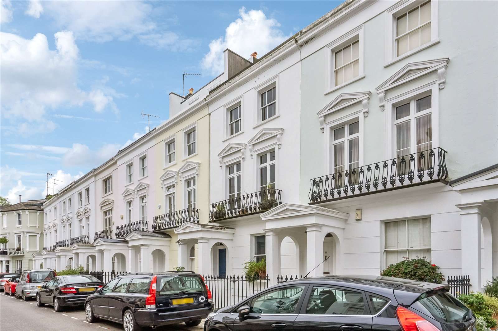 Three bedroom houses for sale in Kentish Town Station, London | Savills