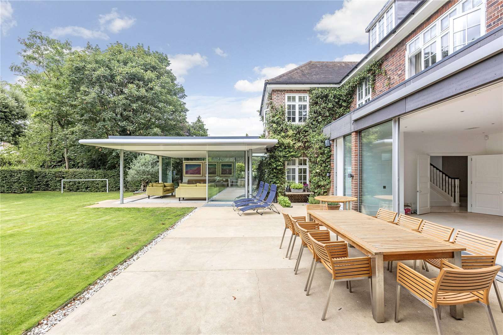 Longwood Drive, Putney, London, SW15 5DL | Property to rent | Savills