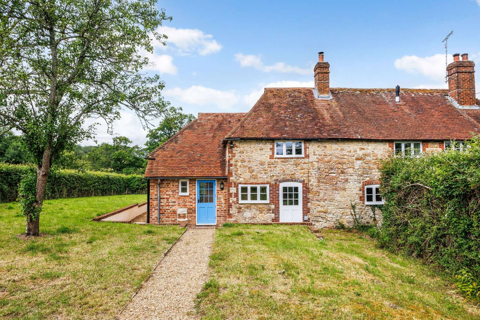 Sutton End, Sutton, Pulborough, West Sussex, RH20 1PY | Property for ...