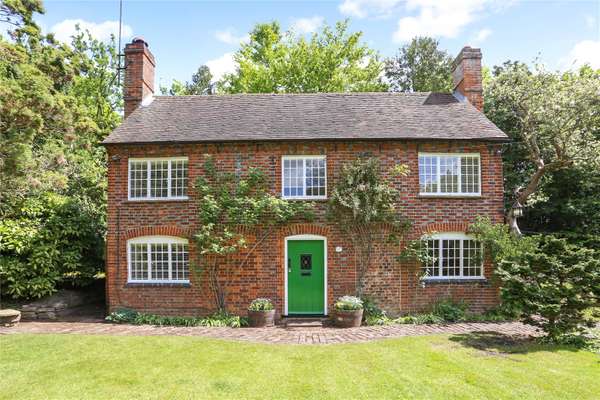 Property to rent in Europe | Savills