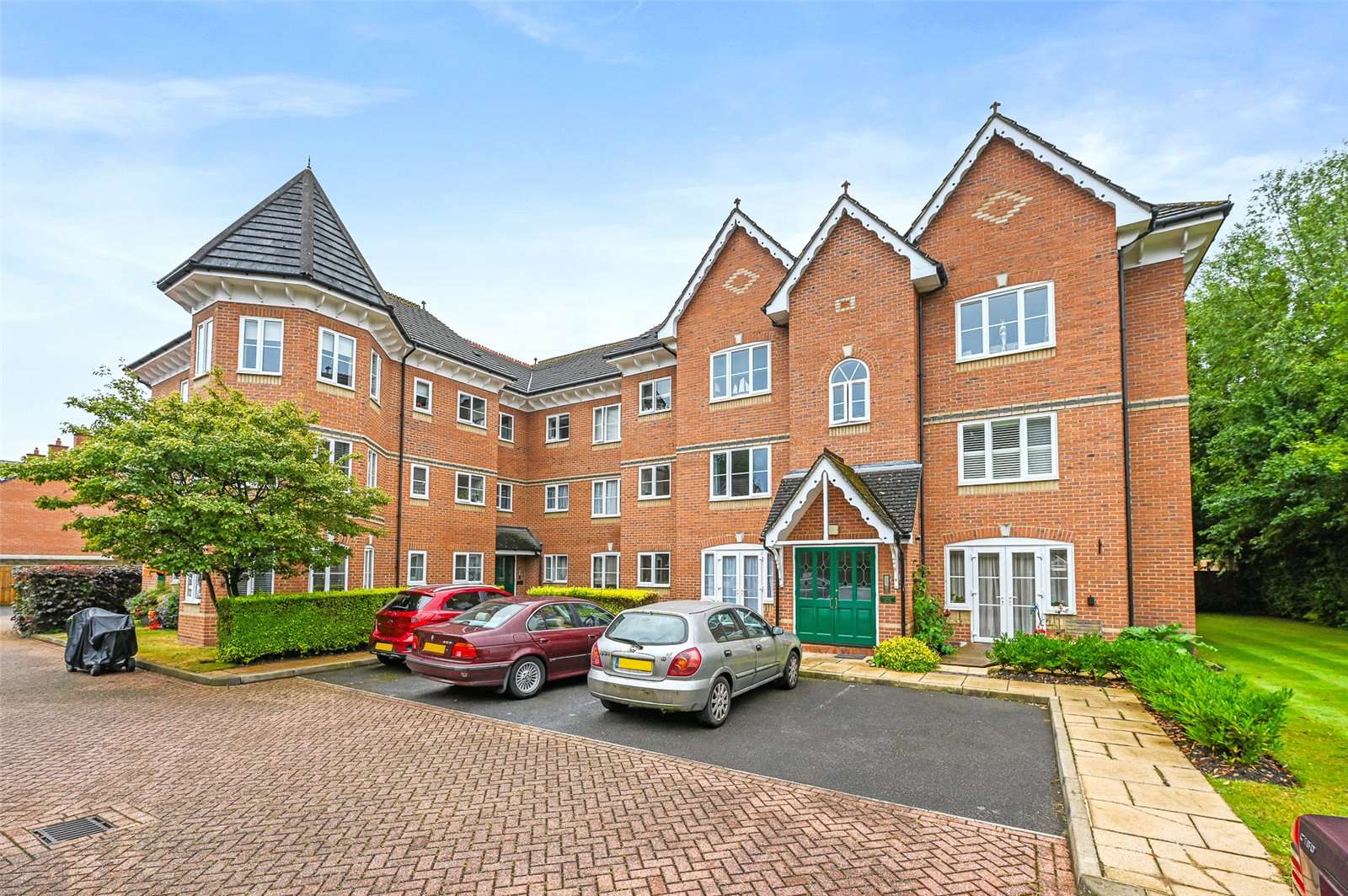 Chesswood Court, Bury Lane, Rickmansworth, Hertfordshire, WD3 1DF ...