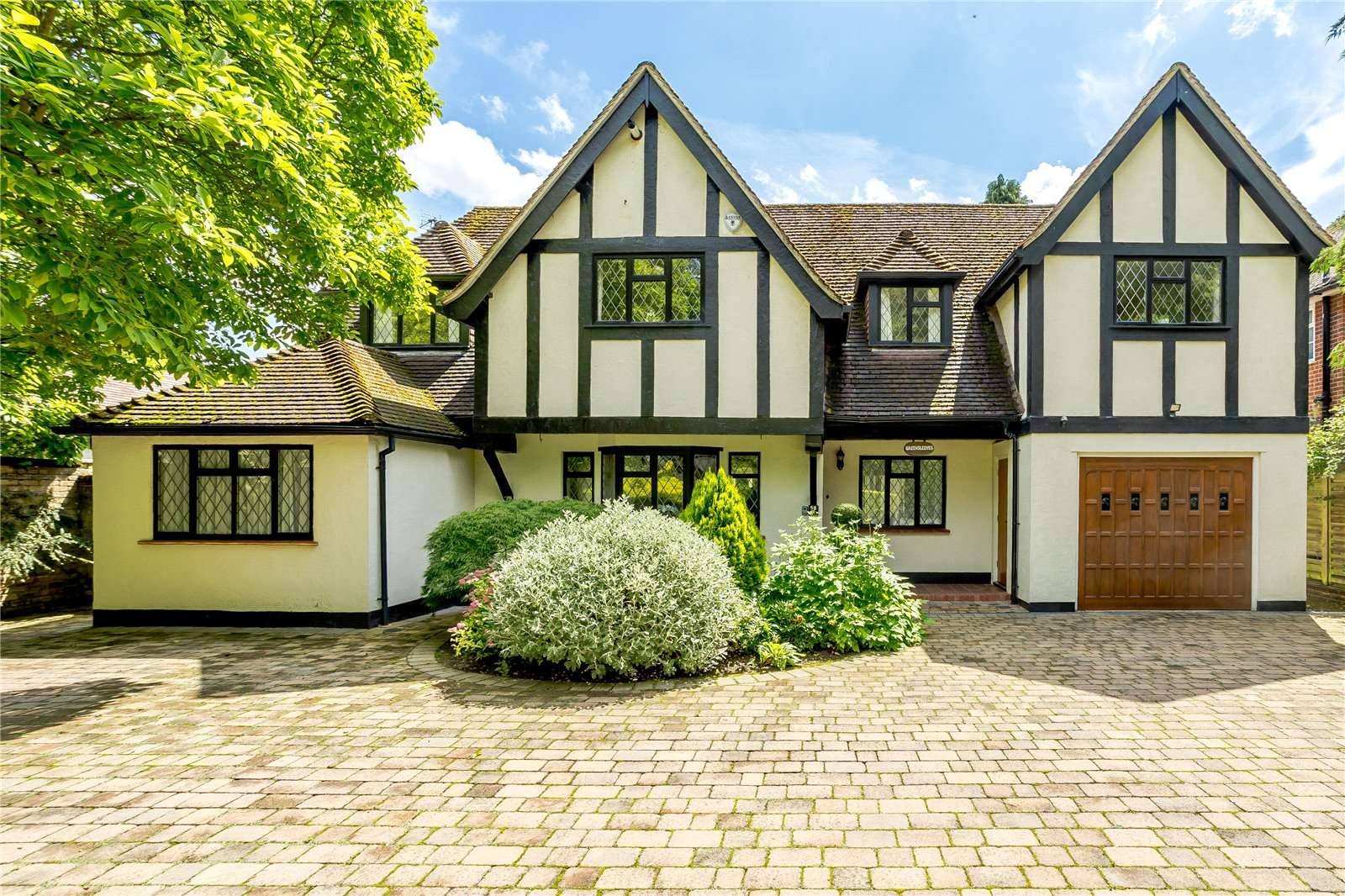 Savills | Property for sale in UK