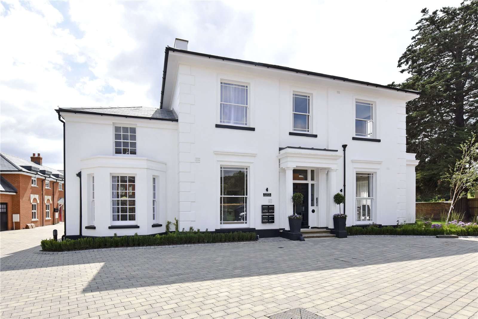 Castle Crescent, Reading, RG1 6FN | Property to rent | Savills