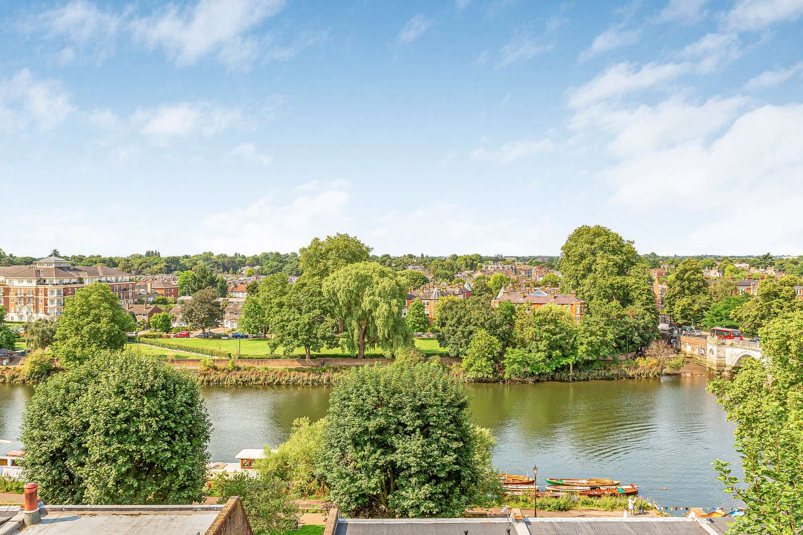 Petersham Road, Richmond, Surrey, TW10 6UH | Bất động sản để bán | Savills