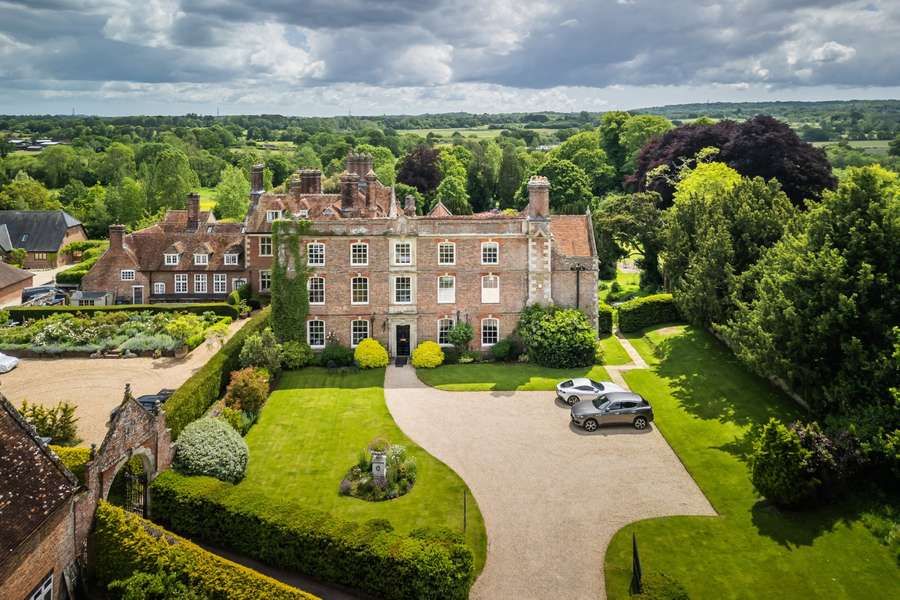 Stock Lane, Landford, Salisbury, Wiltshire, SP5 2EW | Property for sale ...