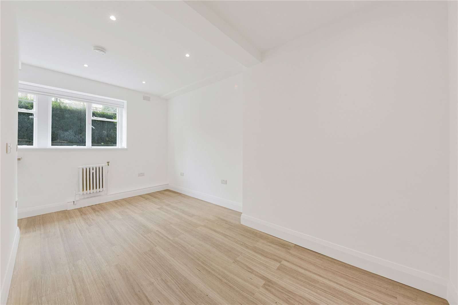Avenue Road, London, NW8 6DA | Property to rent | Savills