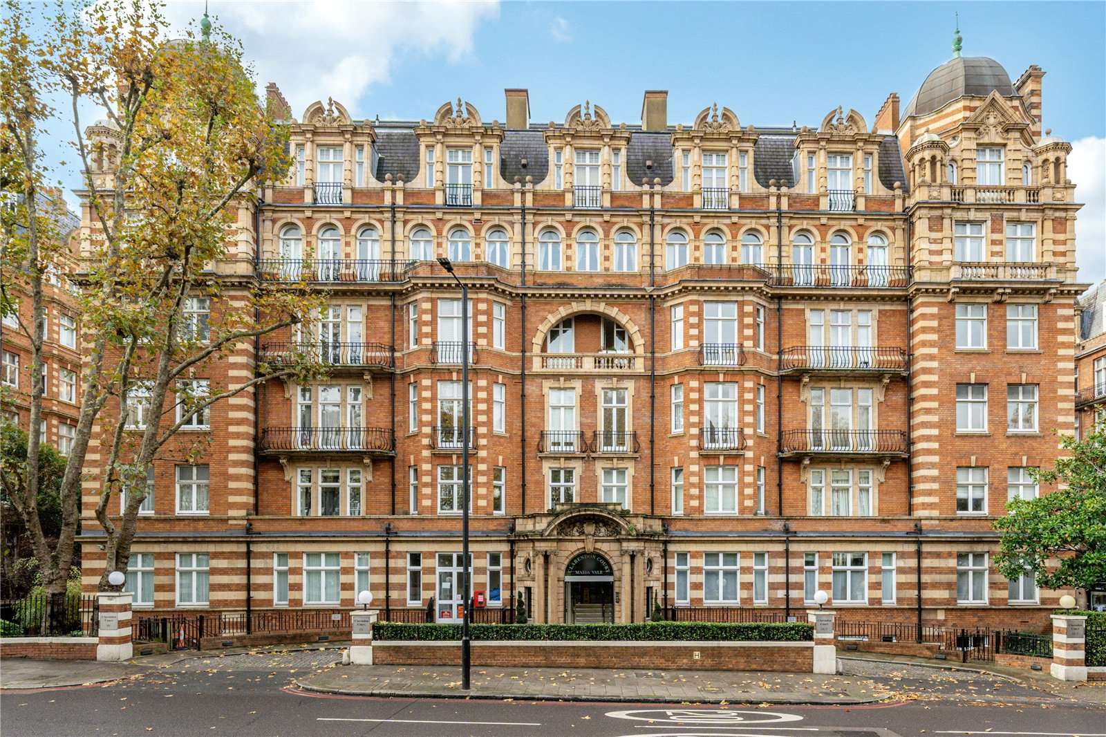 Property for sale in St. John's Wood, London | Savills