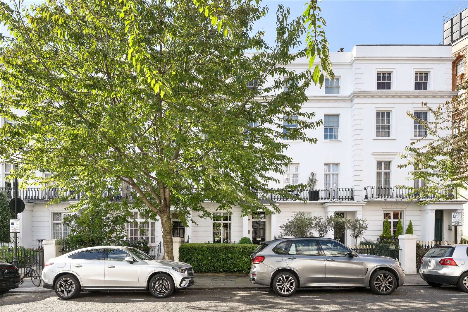 Walton Place, London, SW3 1RH | Property for sale | Savills