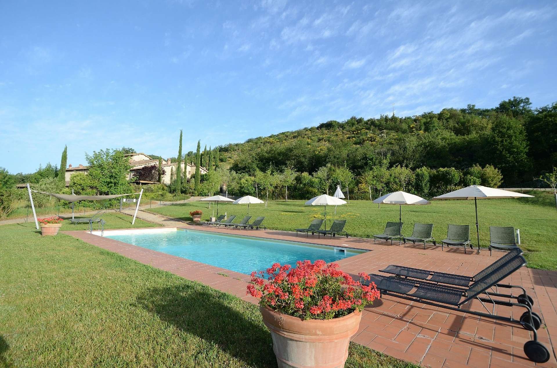 Property for sale in Tuscany, Italy | Savills