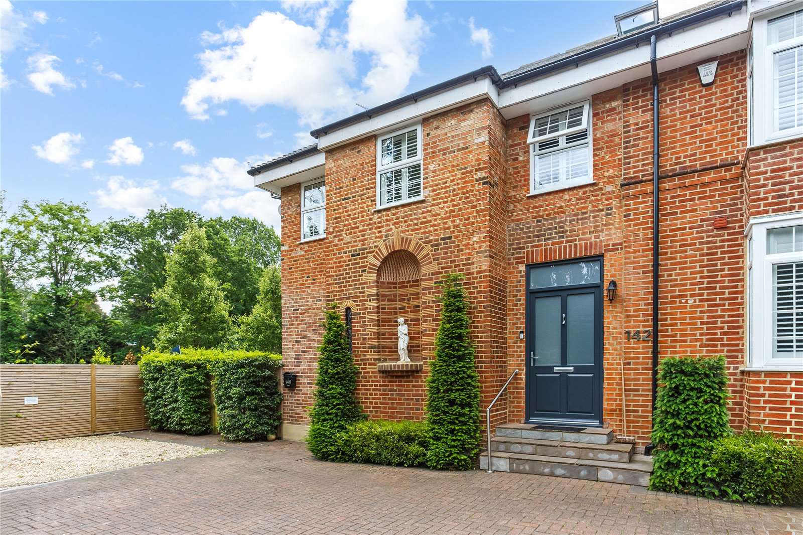 Chobham Road, Sunningdale, Berkshire, SL5 0HU | Property for sale | Savills