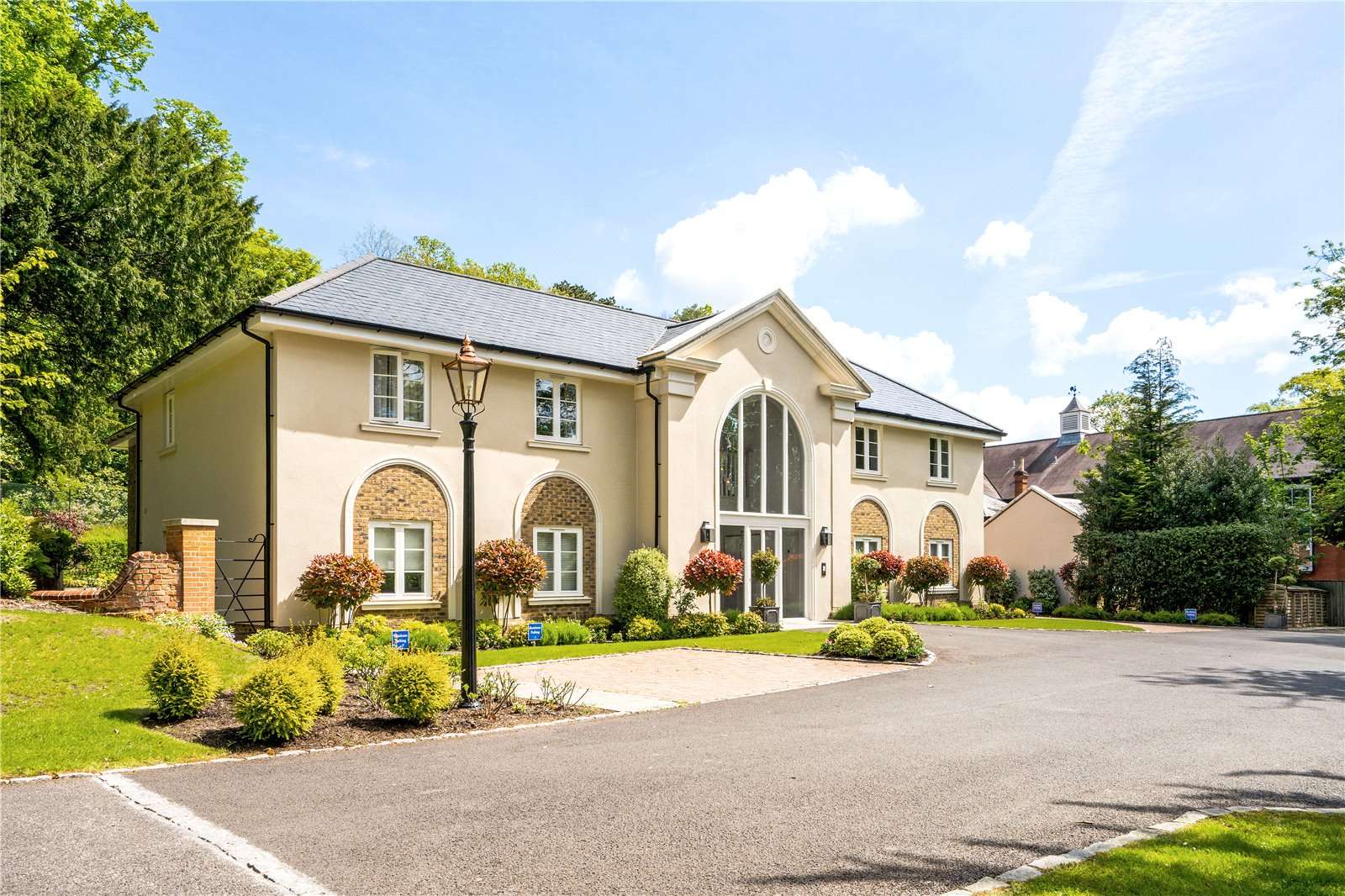 The White House, Englemere Estate, Kings Ride, Ascot, SL5 8AE ...