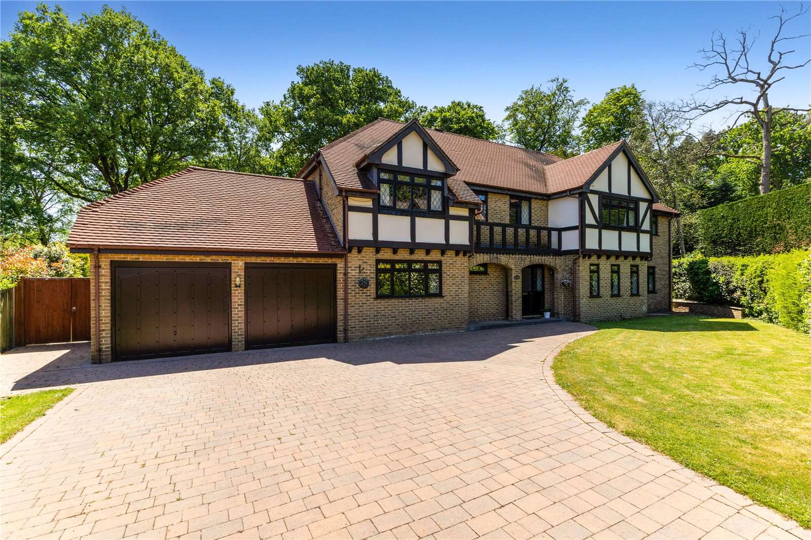 Grant Walk, Sunningdale, Berkshire, SL5 9TT | Property for sale | Savills