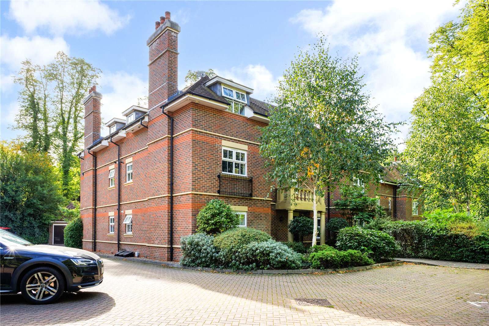 Flats for sale in West Byfleet, Surrey | Savills