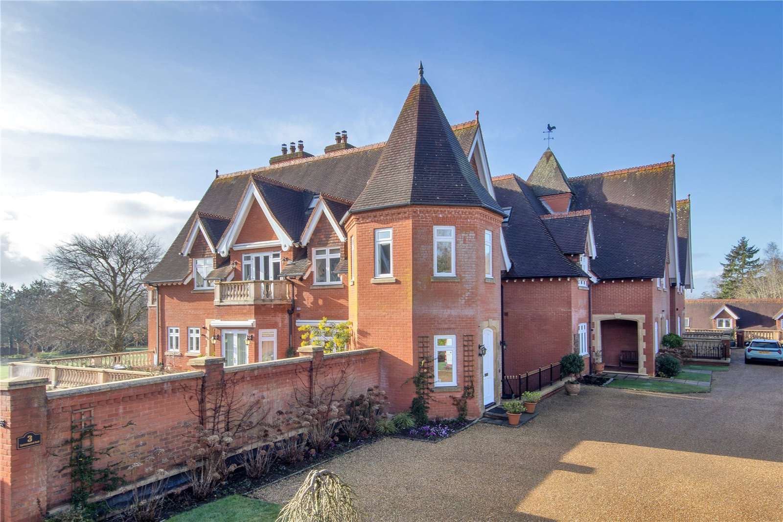 Springwood Hall, Springwood Park, Tonbridge, Kent, TN11 9LZ | Property ...