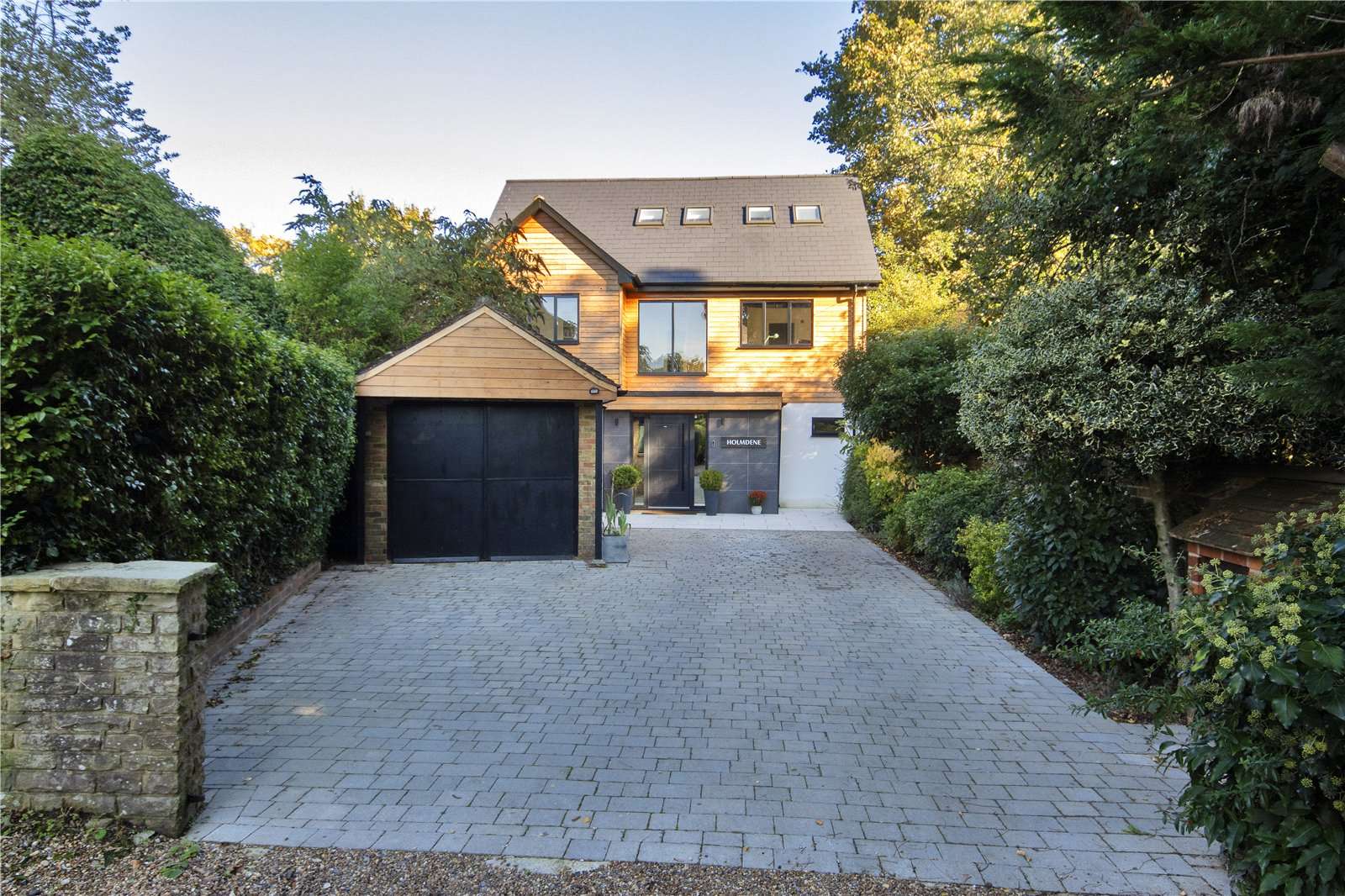 Savills | منشأه للبيع في Wrotham Heath, Kent
