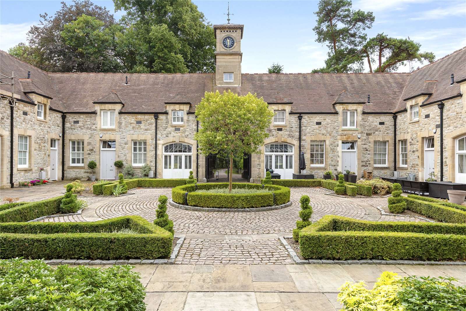 The Stables, Wildernesse Avenue, Seal, Kent, TN15 0ED | Property for ...