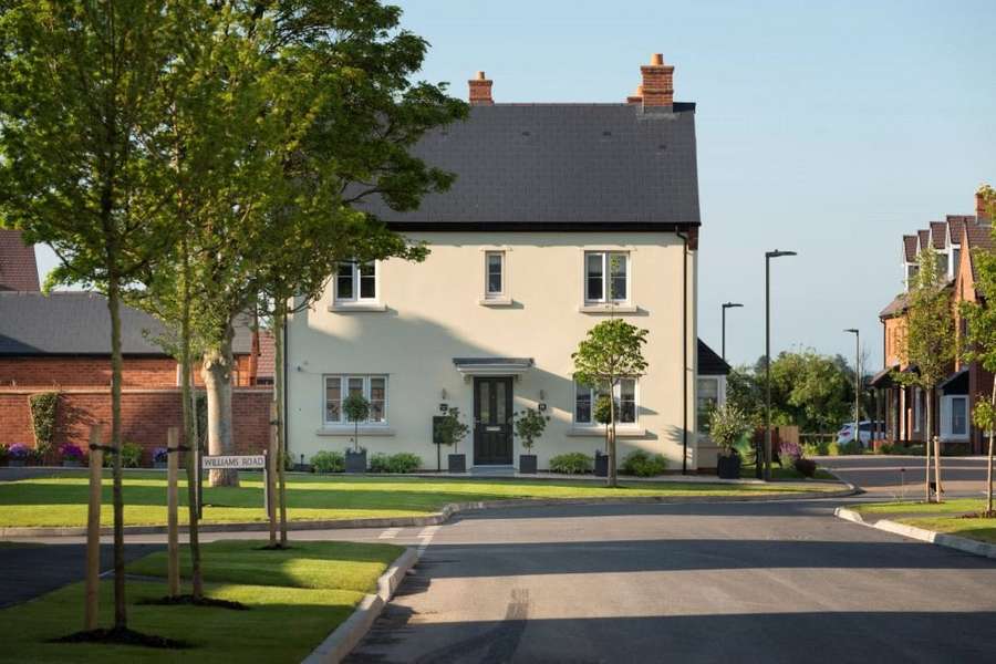 Heyford Park, Upper Heyford, Bicester, Oxfordshire, OX25 5HD | New ...