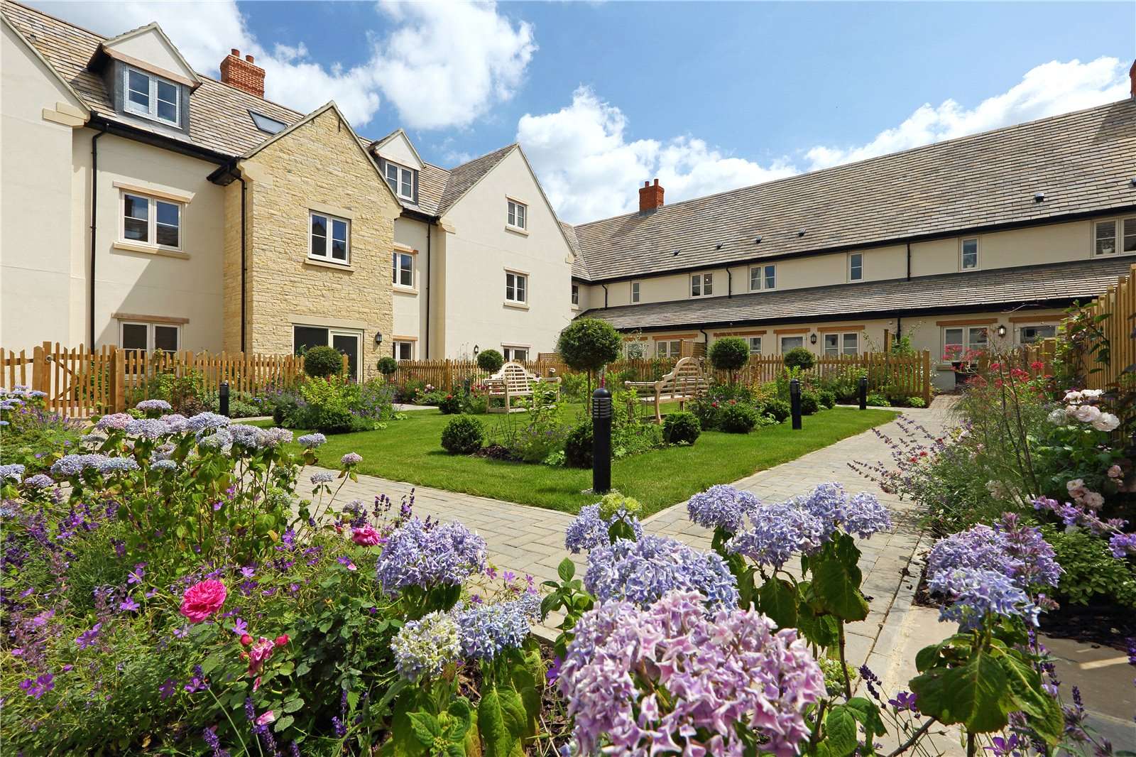 New Homes & New Builds for sale in Oxfordshire, England | Savills