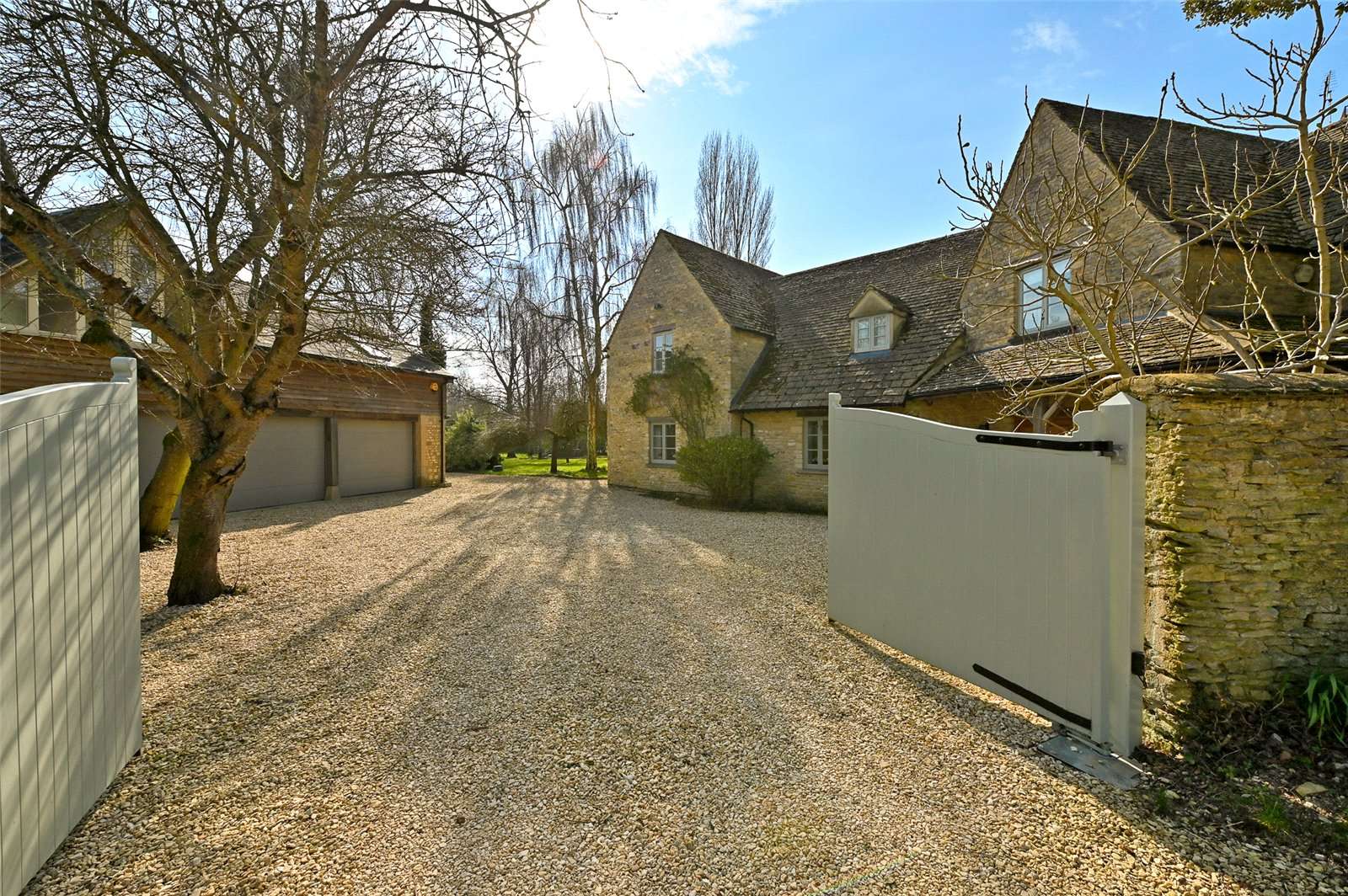 Bourton Road, Clanfield, Bampton, Oxfordshire, OX18 2PB | Property to ...