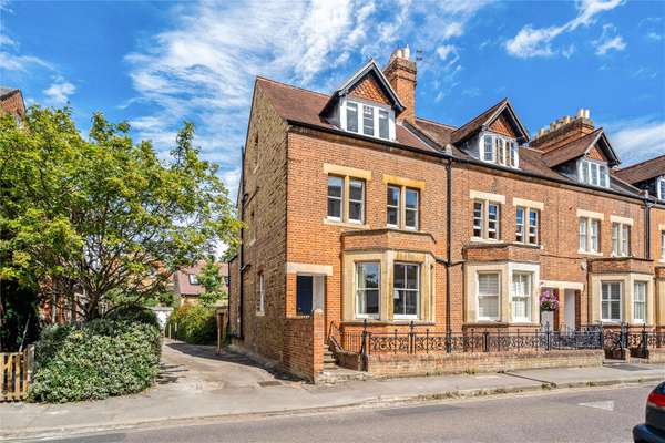 Savills | Property for sale in Fyfield, Oxfordshire