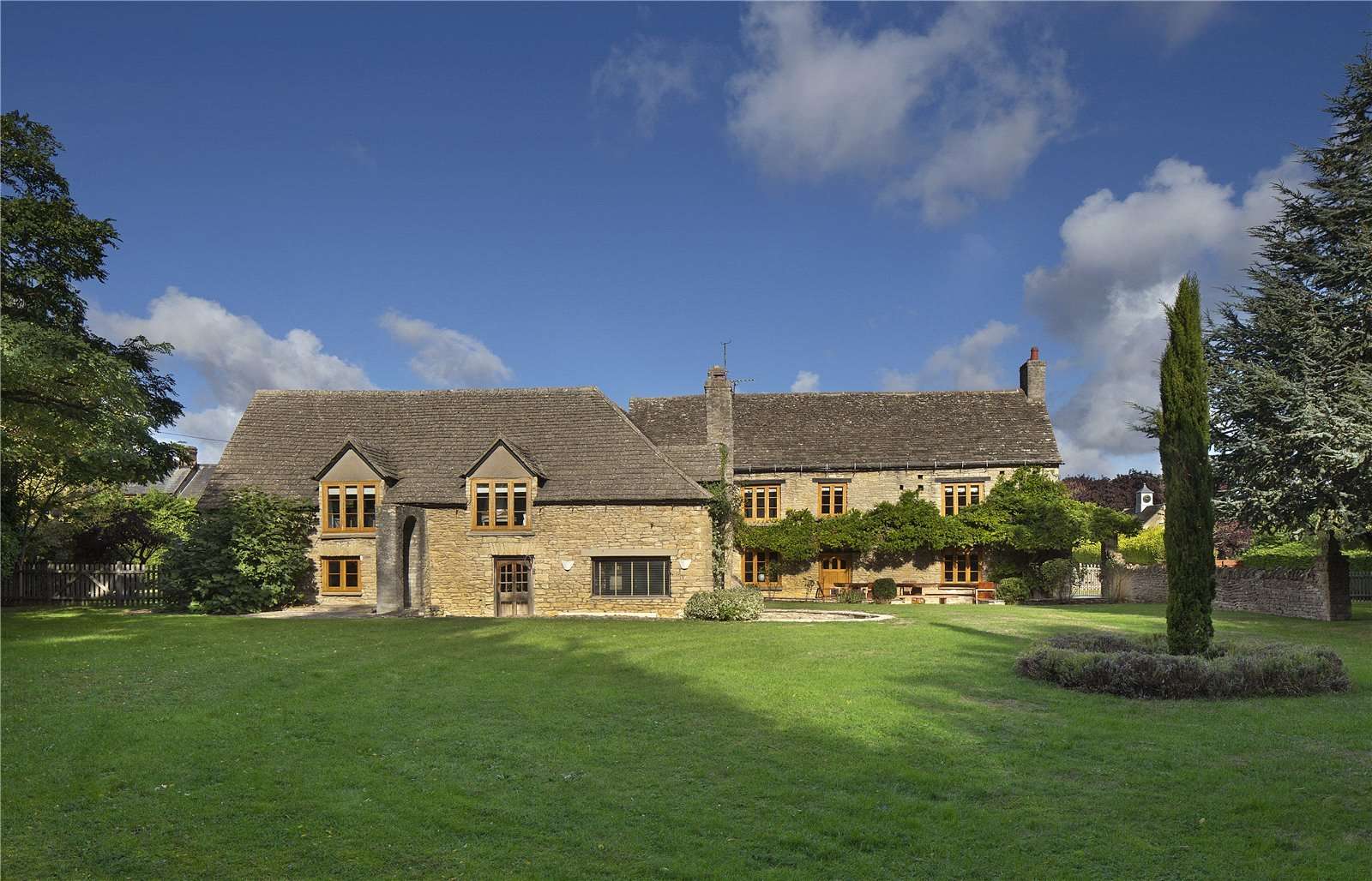 Millwood End, Long Hanborough, Witney, Oxfordshire, OX29 8BX | Property ...