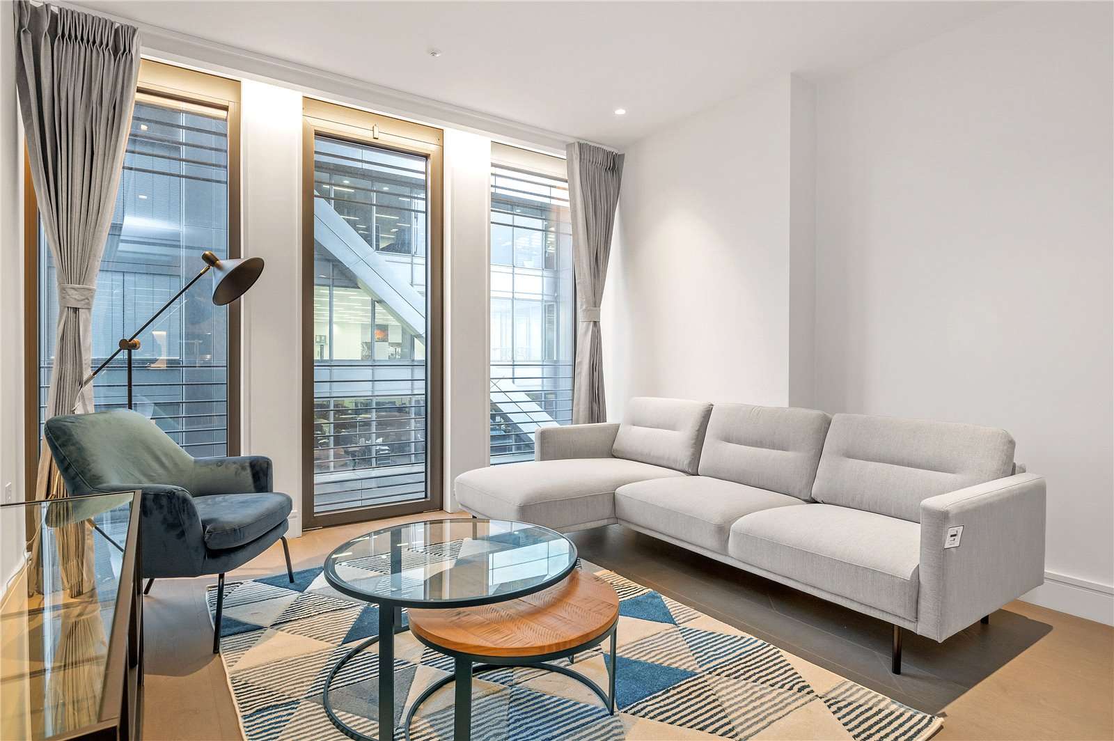 Houndsditch, London, EC3A 7AB | New Homes & New Builds to rent | Savills