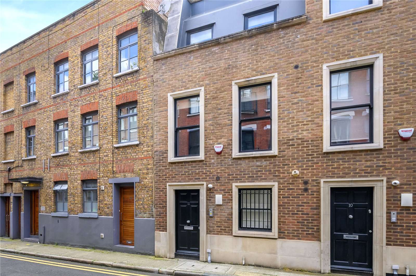 Four bedroom houses for sale in Tower Hamlets Borough, London | Savills
